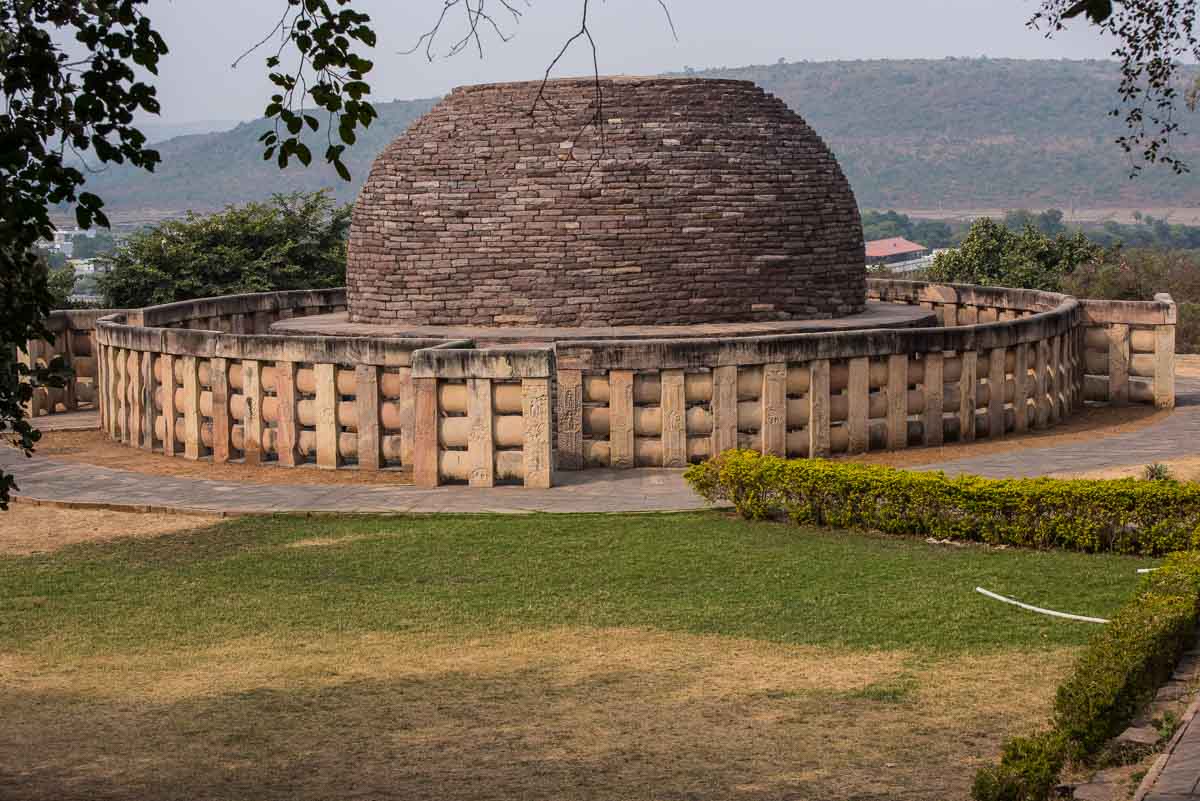 The Buddhist Monuments at Sanchi, India - Travel Past 50